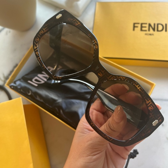 Fendi | Accessories | Fendi Geometric Square Acetate Sunglasses | Poshmark